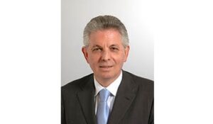 Bancarotta fraudolenta: condannato Vincenzo Nespoli, ex senatore ed ex ...